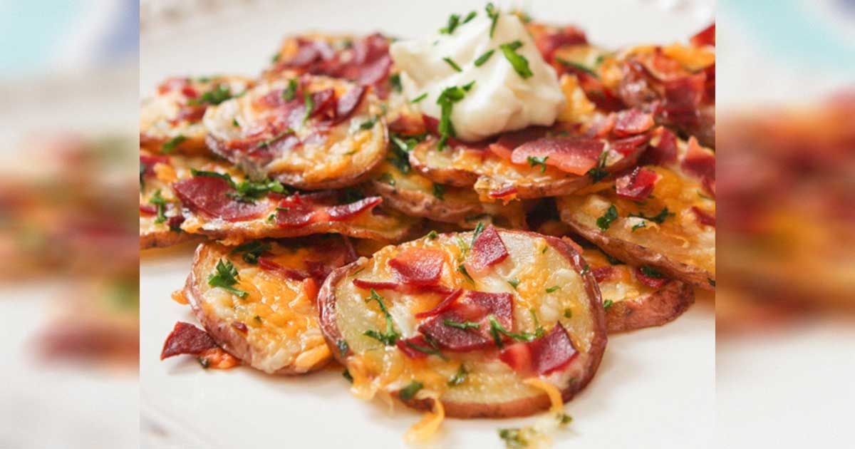 Up your appetizer game with loaded baked potato rounds