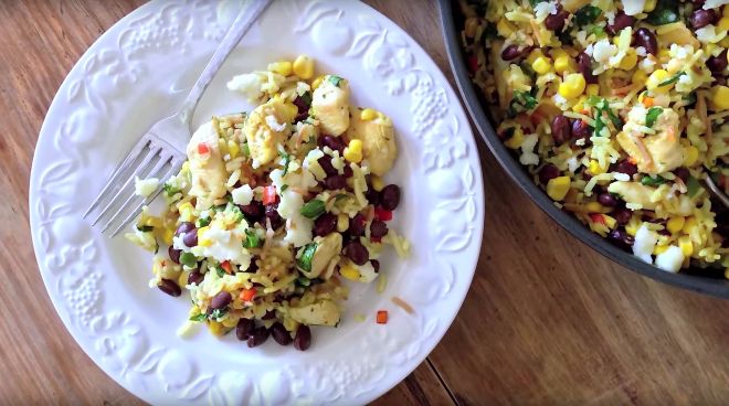 How to make a delicious chicken and rice dish with just one skillet