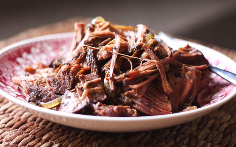 Try these 5 amazing beef recipes with your slow cooker